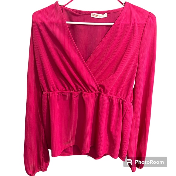 Intempo | Tops | Intempo | Poshmark